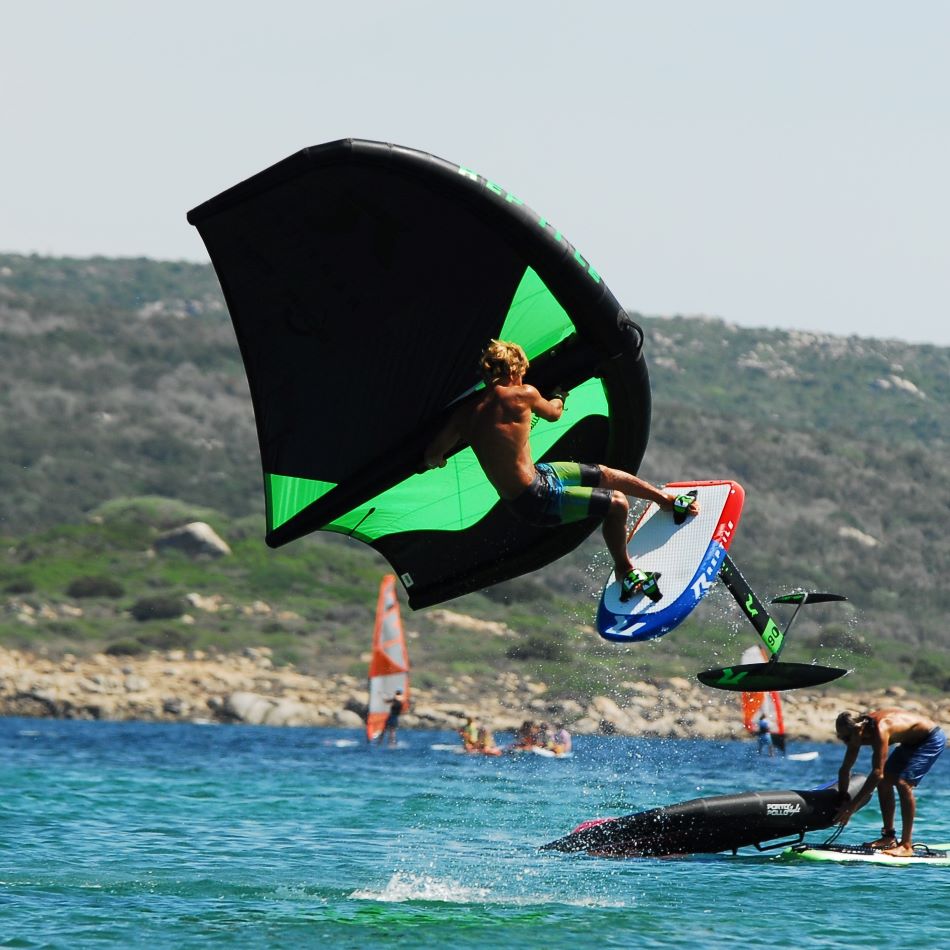 Wing foiling : Why is wing foiling becoming popular? - ReptileSports